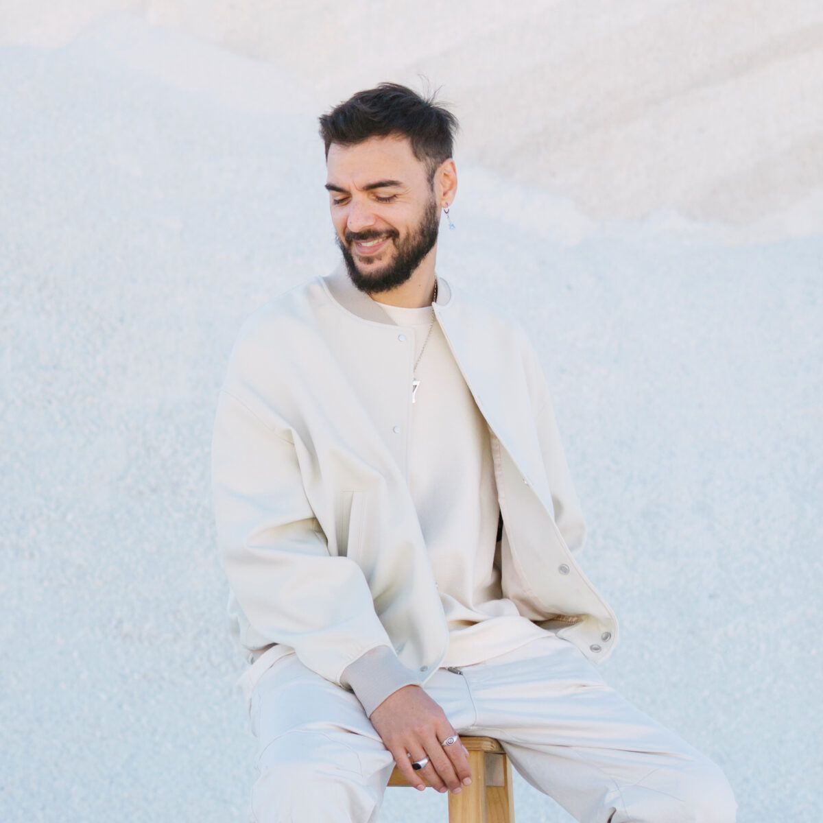 ¿Quién es Raúle y por qué se ha convertido en el artista andaluz de ...